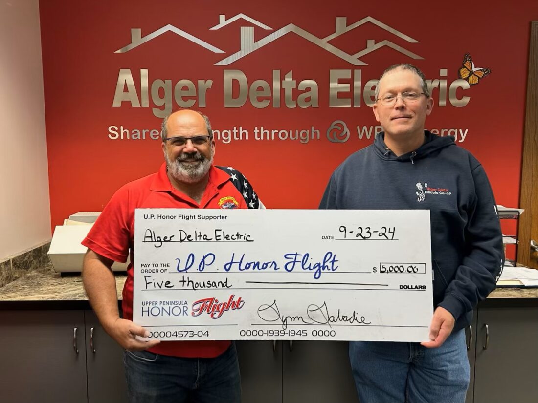 Alger Delta Electric makes donation to Honor Flight | News, Sports ...